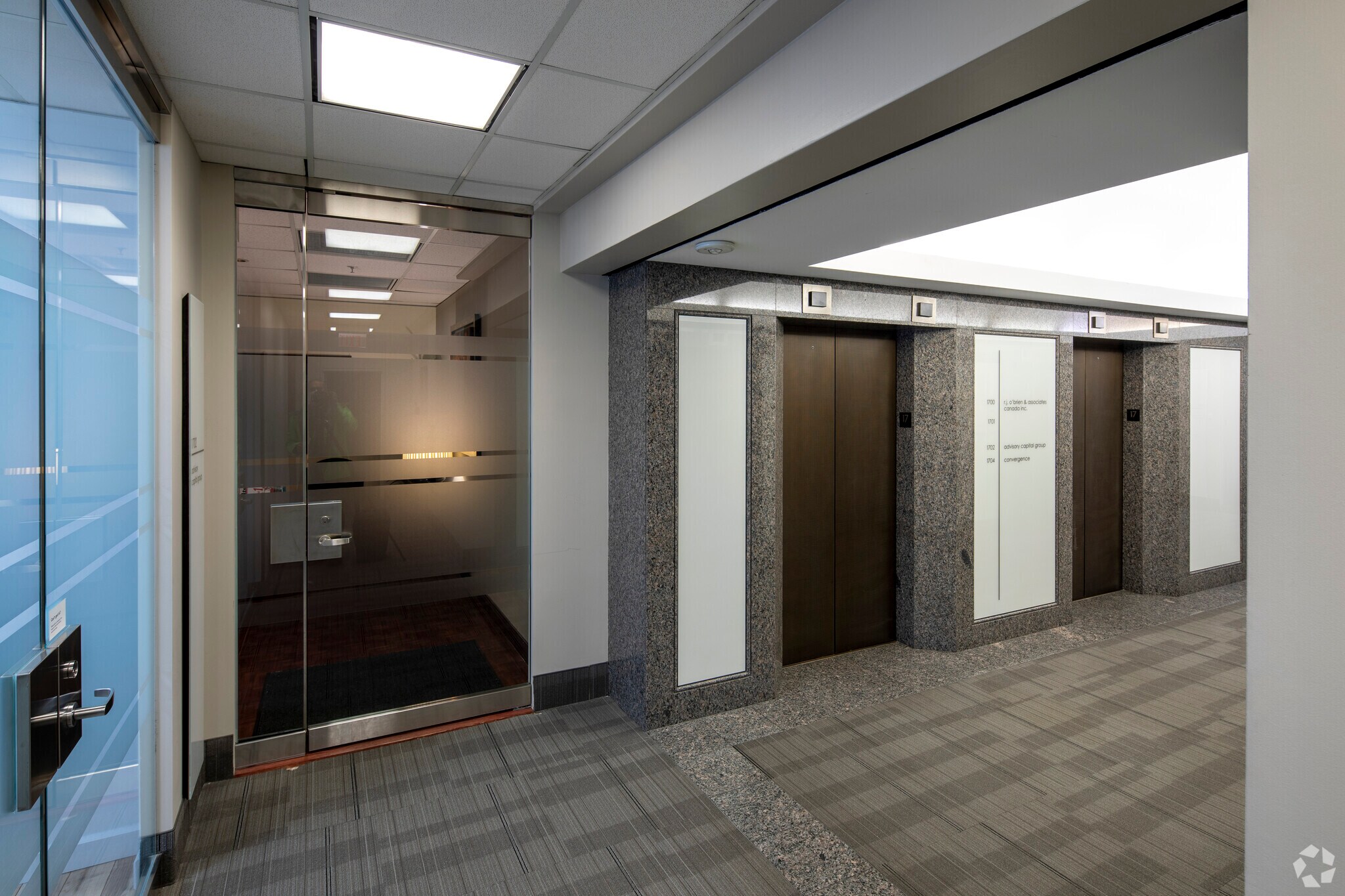 110 Yonge St, Toronto, ON M5C 1W2 - Office for Lease | LoopNet Canada