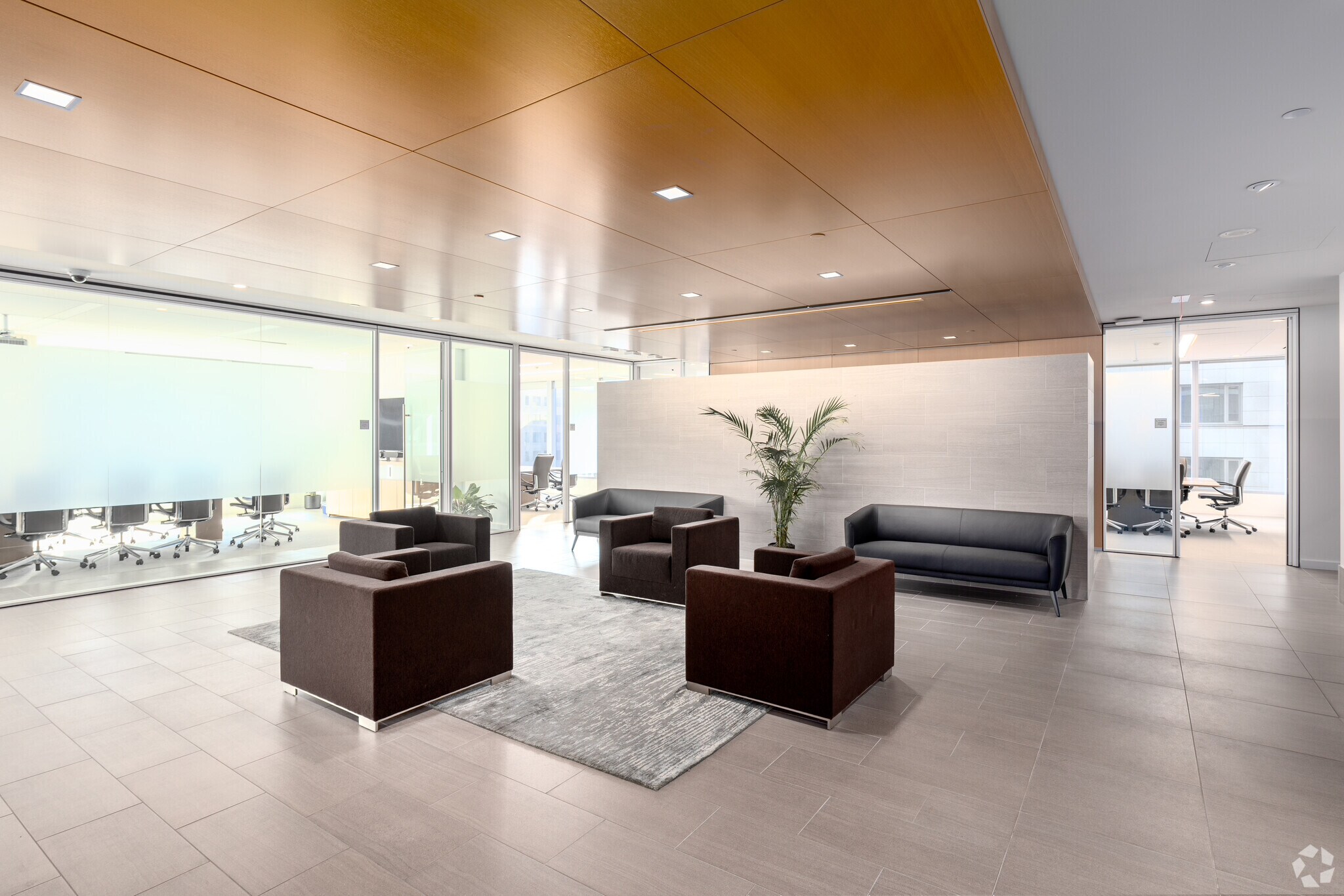 333 Bay St, Toronto, ON M5H 2R2 - Bay Adelaide West | LoopNet Canada