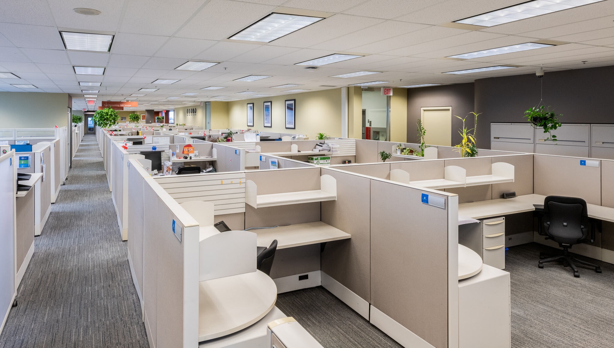 5000 Yonge St, Toronto, ON M2N 7E9 - Ivari Tower | LoopNet Canada