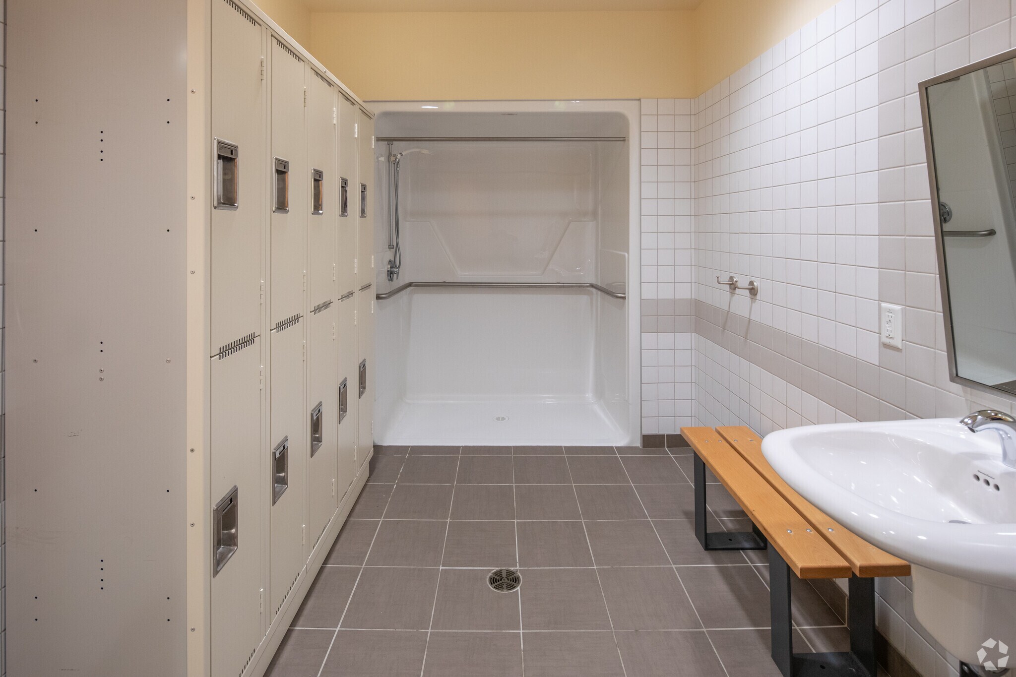 666 Burrard Street, Vancouver, BC V6C 2X8 - Park Place | LoopNet Canada