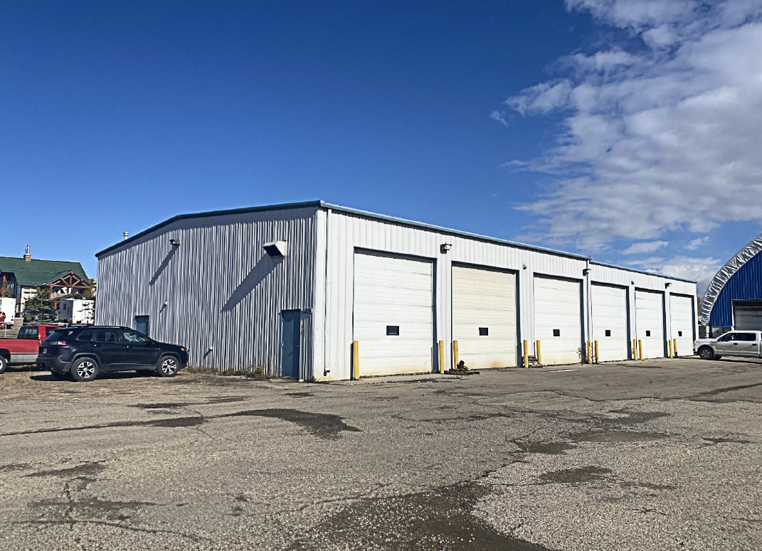 3209 64 St, Drayton Valley, AB T0E 1Z0 | LoopNet Canada