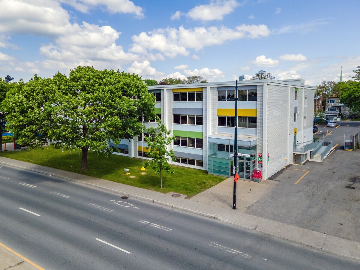 6850-6854 Rue Sherbrooke E, Montréal, QC H1N 1E1 - Bureau à Vendre ...