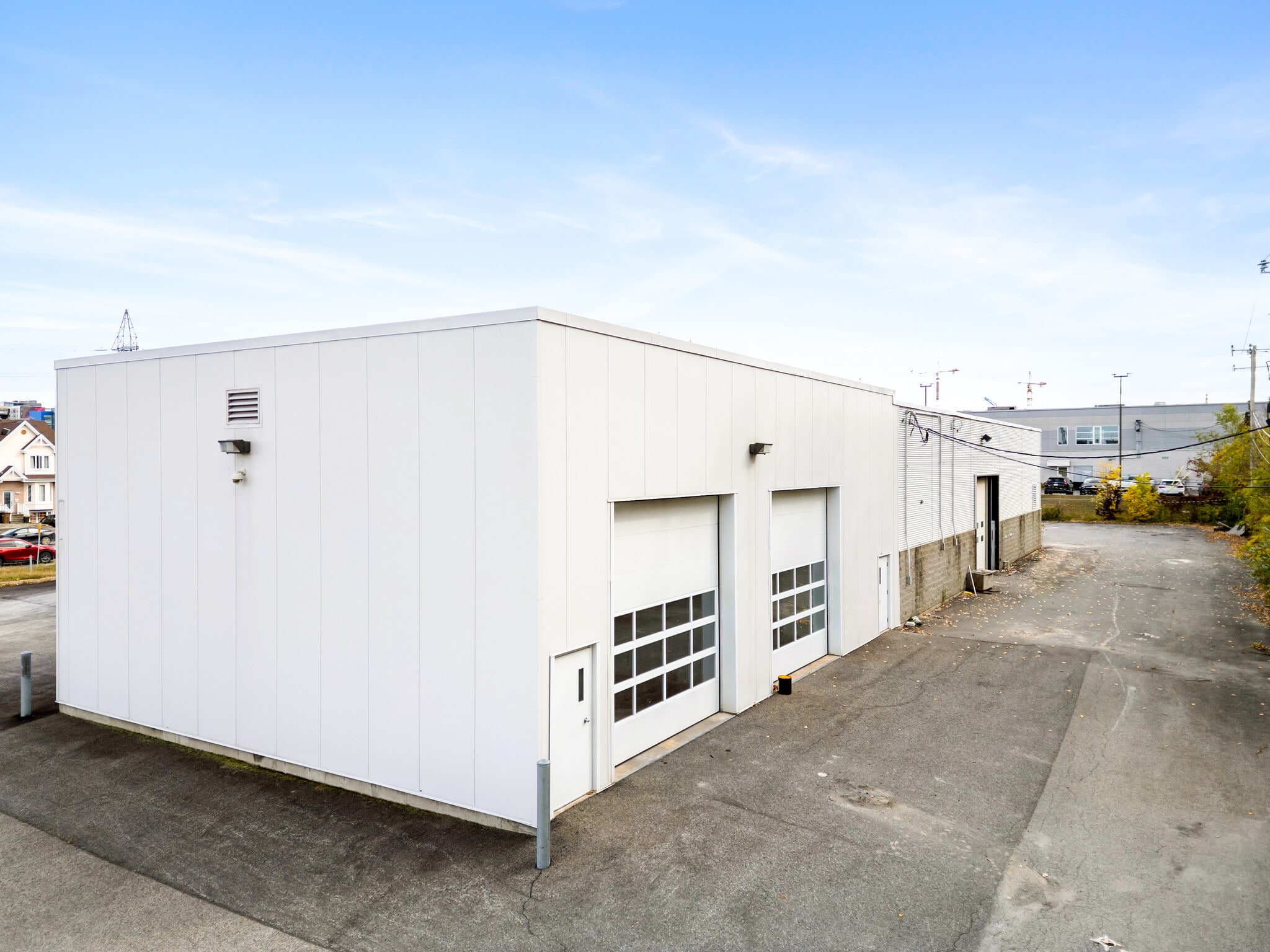 1750 Boul Chomedey, Laval, QC H7T 2W3 - Industrial for Lease | LoopNet ...