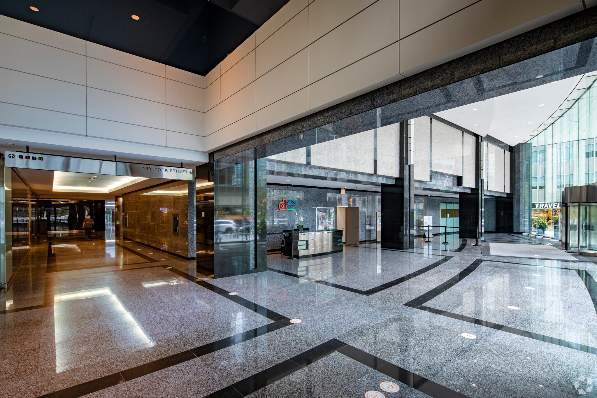 181 University Ave, Toronto, ON M5H 3M7 - DBRS Tower | LoopNet Canada