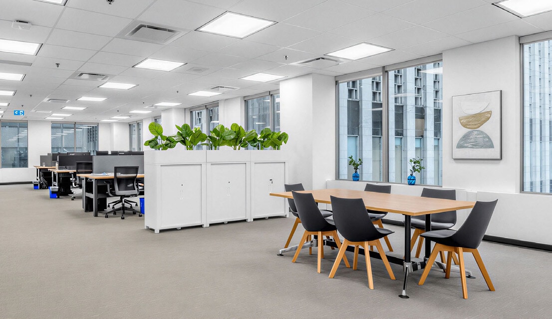 100 Yonge St, Toronto, ON M5C 2W1 - Office for Lease | LoopNet Canada