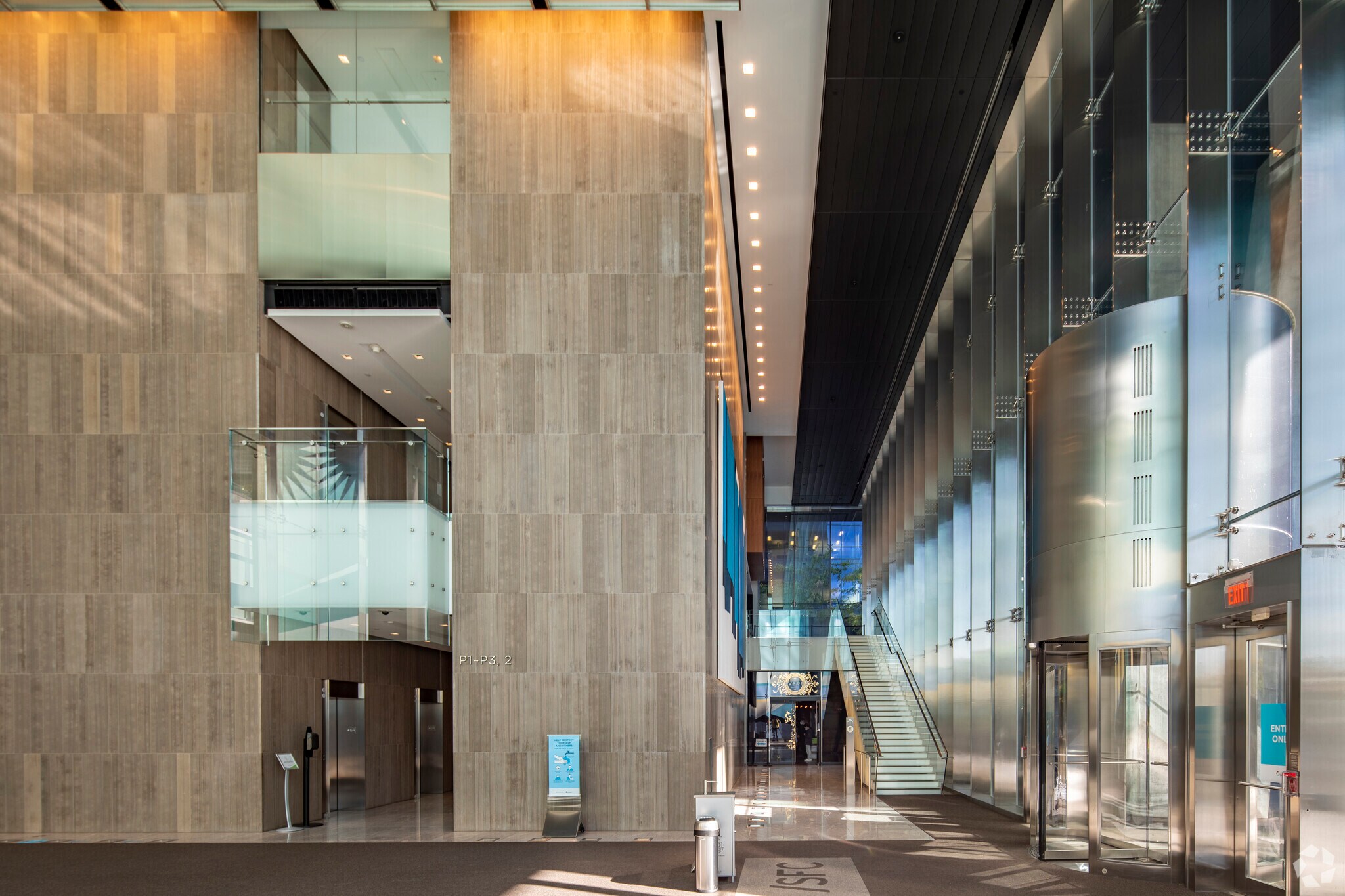 120 Bremner Blvd, Toronto, ON M5J 2T8 - Bremner Tower | LoopNet Canada