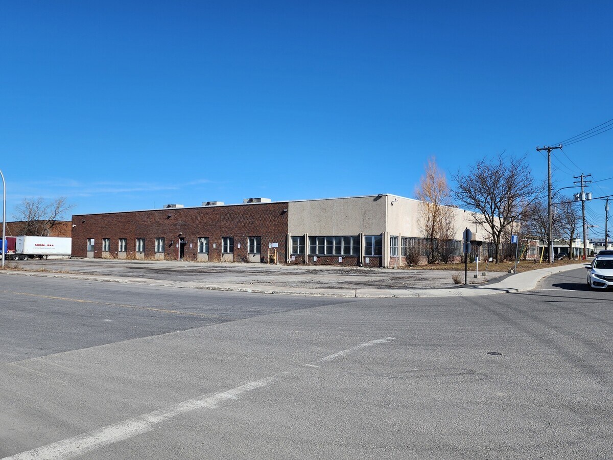 5655-5695 Rue Ferrier, Mont-Royal, QC H4P 1N1 - Industrial for Sale ...