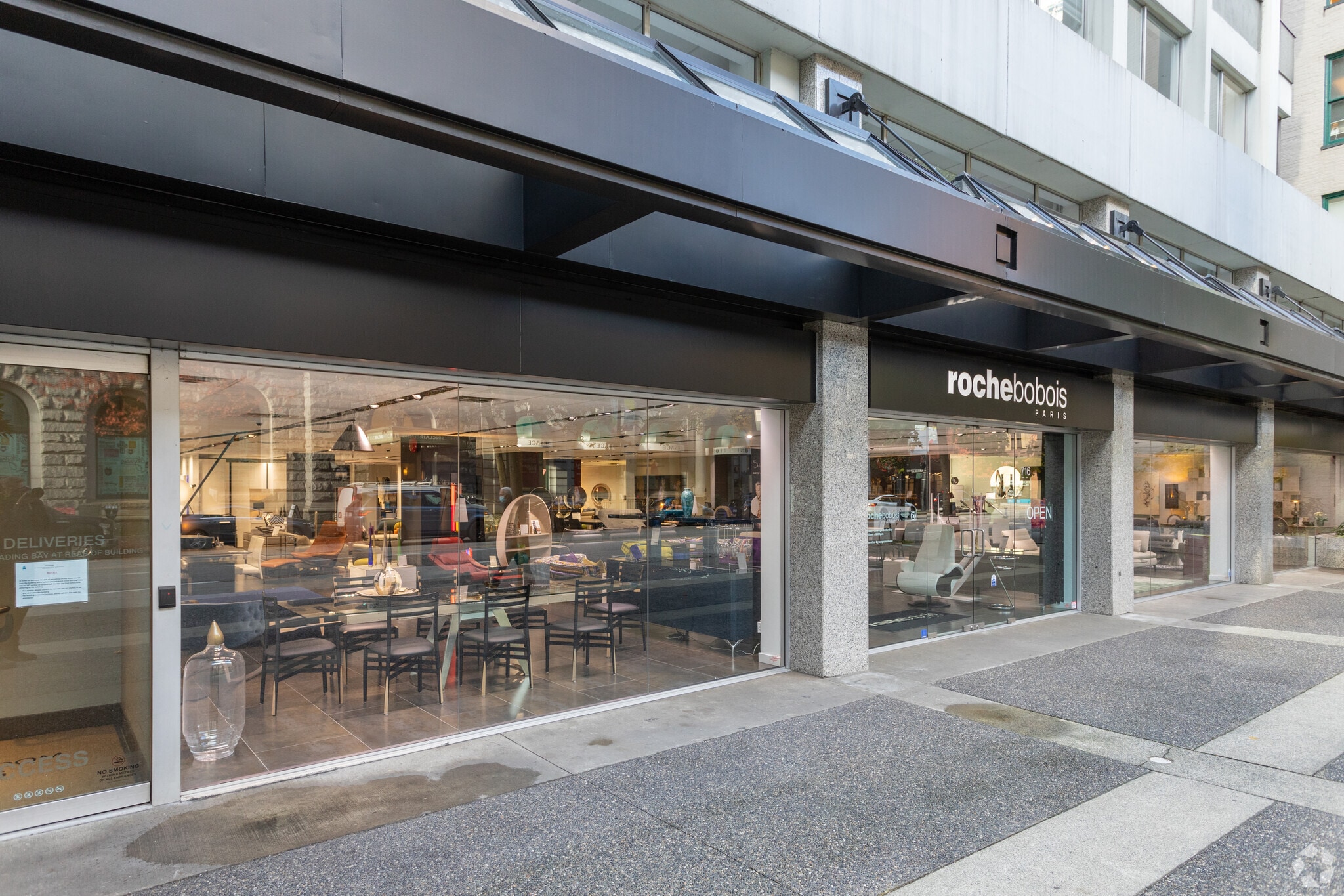 409 Granville St, Vancouver, BC V6C 1T2 - United Kingdom Building ...