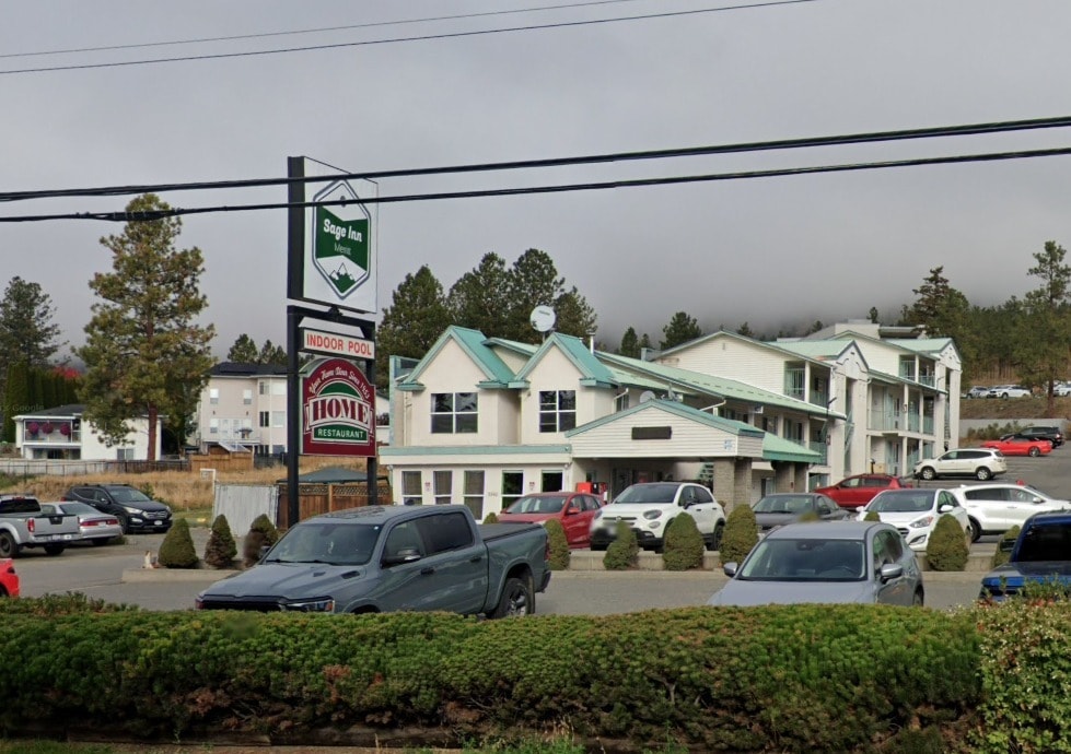 3561 Voght St, Merritt, BC V1K 1C5 - Sage Inn Merritt | LoopNet Canada