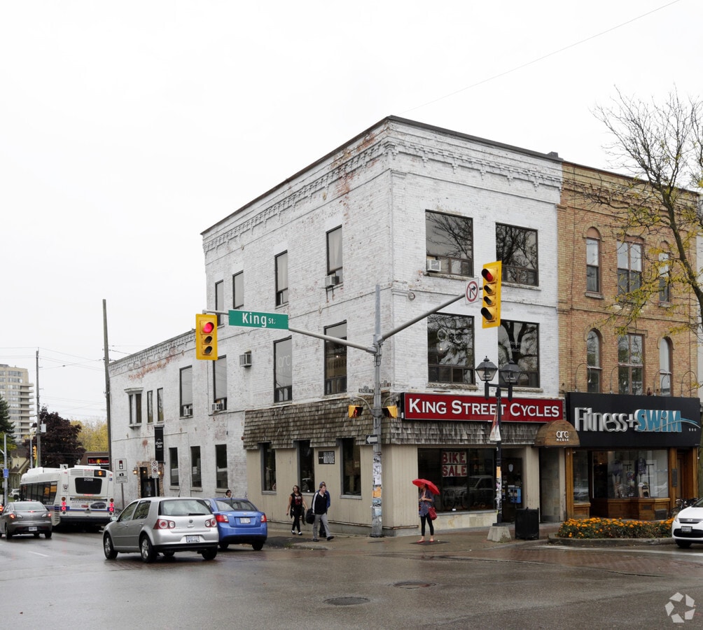 2 King St S, Waterloo, ON N2J 1N8 | LoopNet Canada