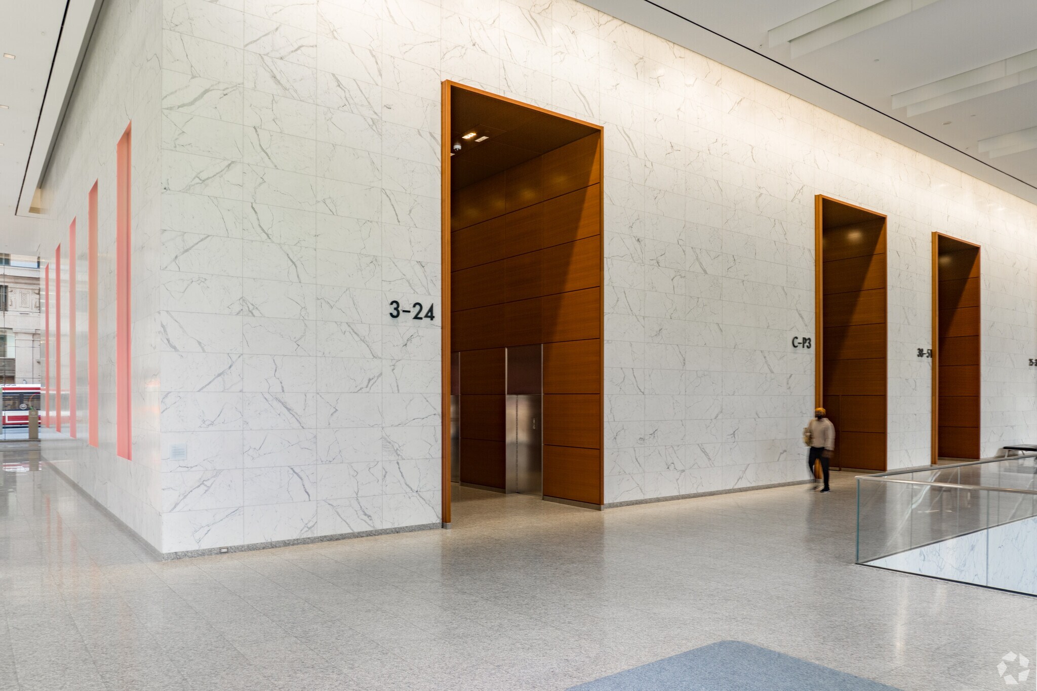 333 Bay St, Toronto, ON M5H 2R2 - Bay Adelaide West | LoopNet Canada