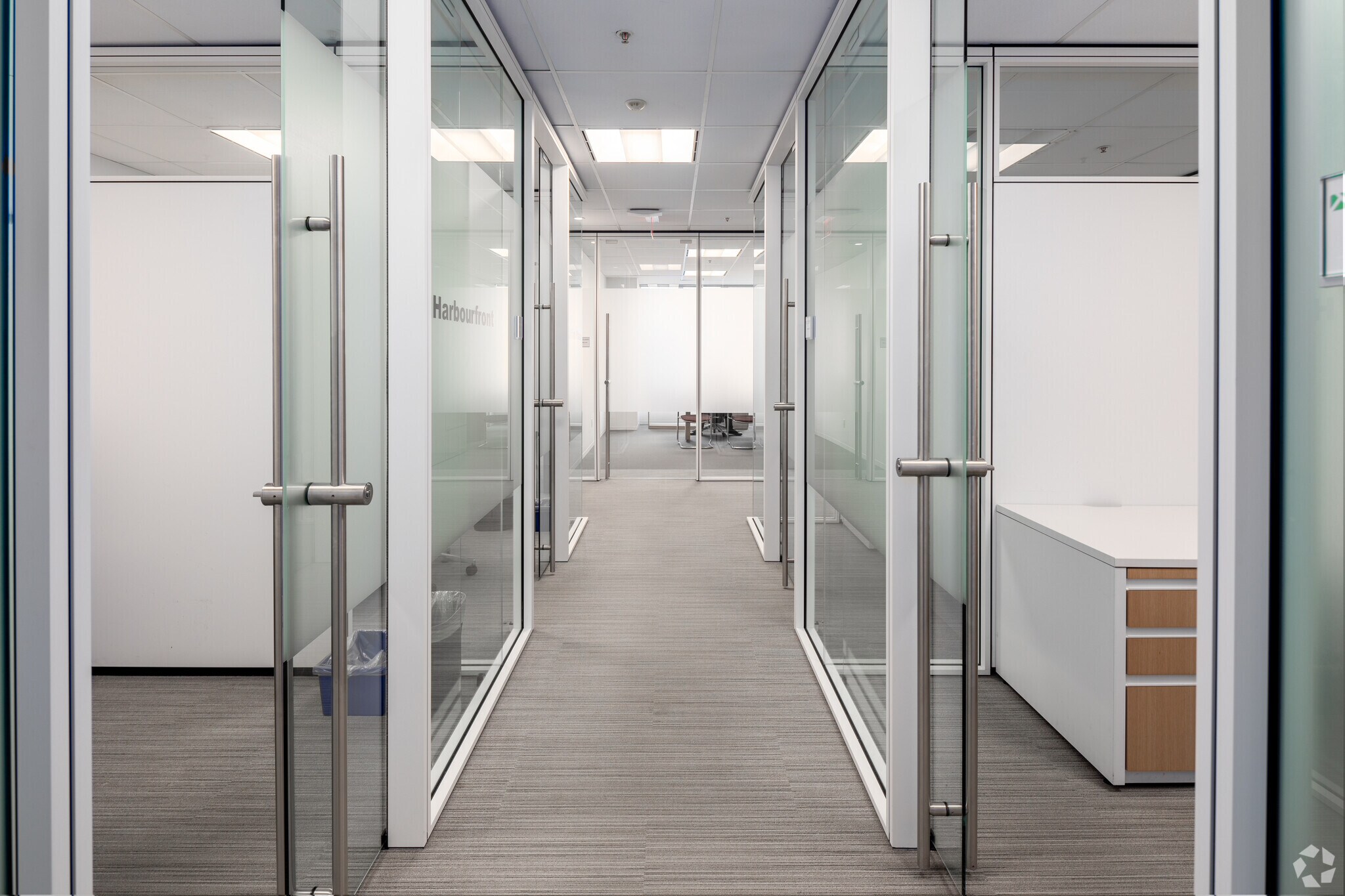 333 Bay St, Toronto, ON M5H 2R2 - Bay Adelaide West | LoopNet Canada