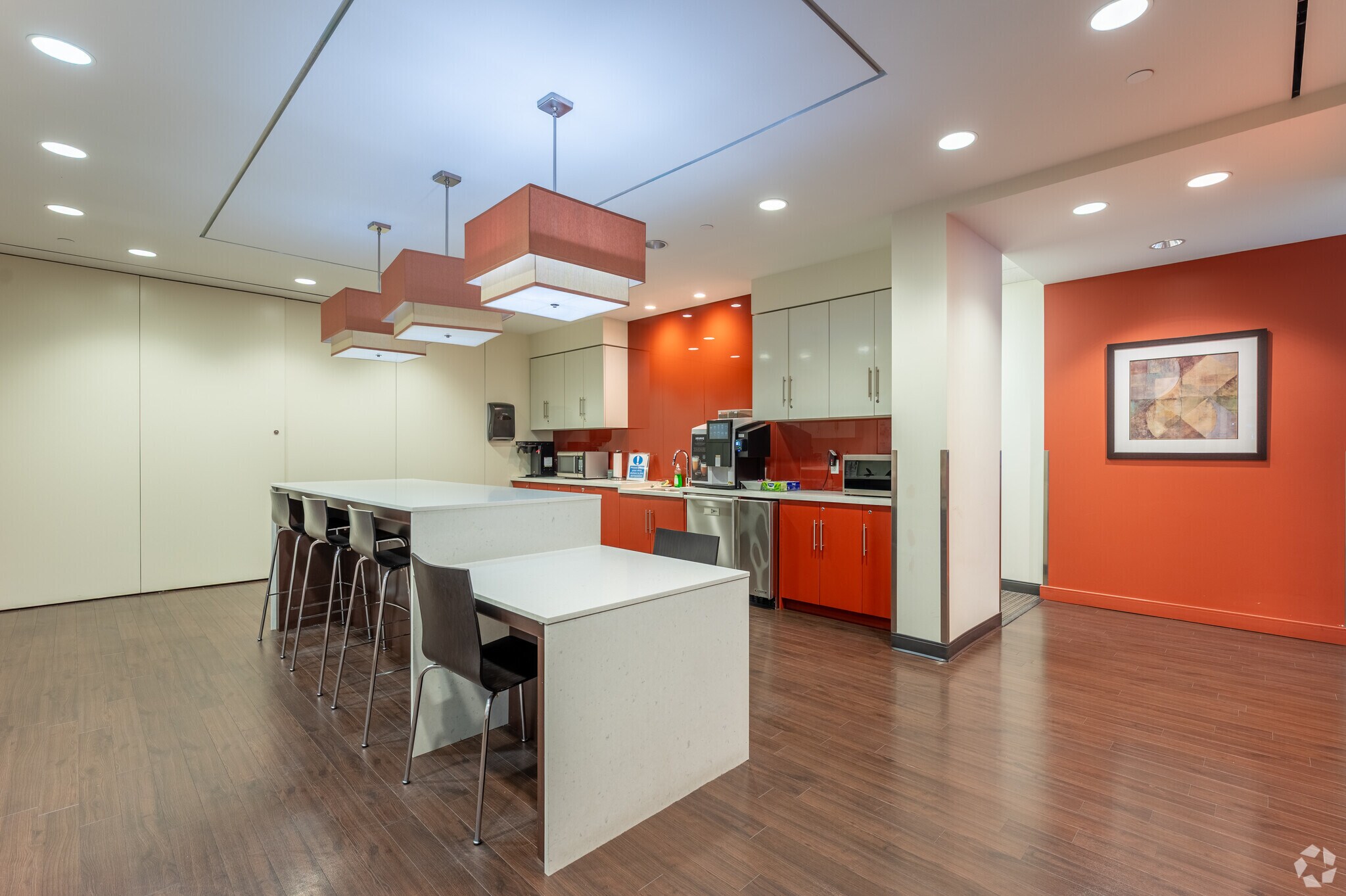 100 King St W, Toronto, ON M5X 1C9 - First Canadian Place | LoopNet Canada