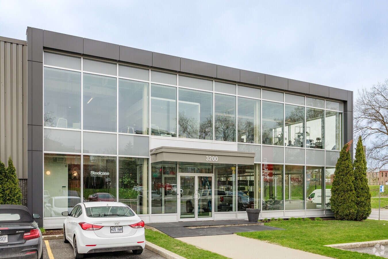 3200 St Saint-Patrick, Montréal, QC H3K 3H5 | LoopNet Canada