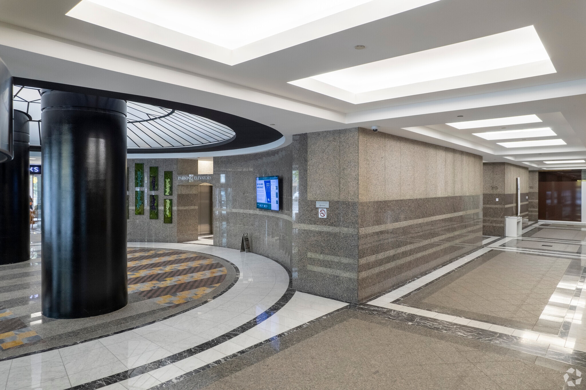 5140 Yonge St, Toronto, ON M2N 6X7 - North York Centre, South Building ...