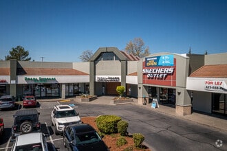 Skechers outlet tacoma store