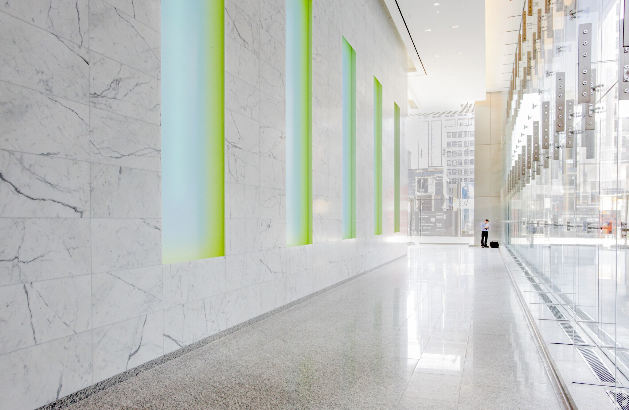 333 Bay St, Toronto, ON M5H 2R2 - Bay Adelaide West | LoopNet Canada