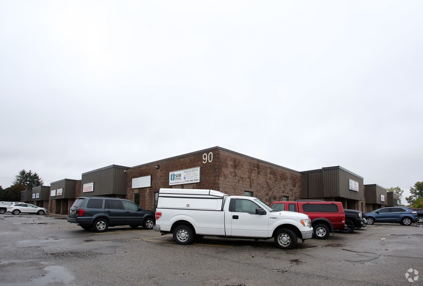 90 Charterhouse Cres, London, ON N5W 5V3 | LoopNet Canada