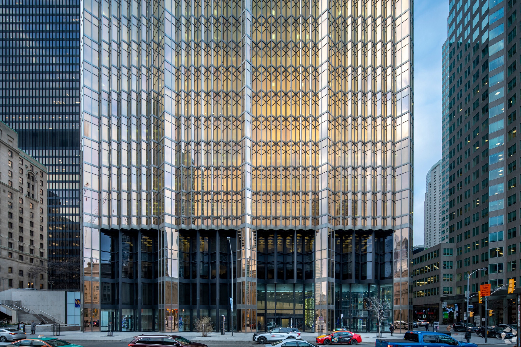 200 Bay St, Toronto, ON M5J 2J5 - Royal Bank Plaza - North Tower ...