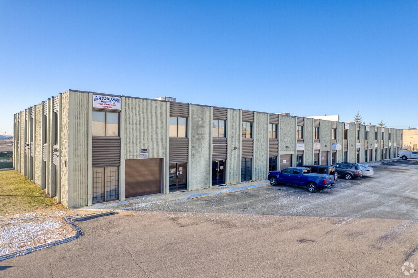 1829 54th St SE, Calgary, AB T2B 1N4 | LoopNet Canada