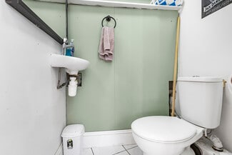 Hampstead Heath (London) Drug Stores for Sale | LoopNet