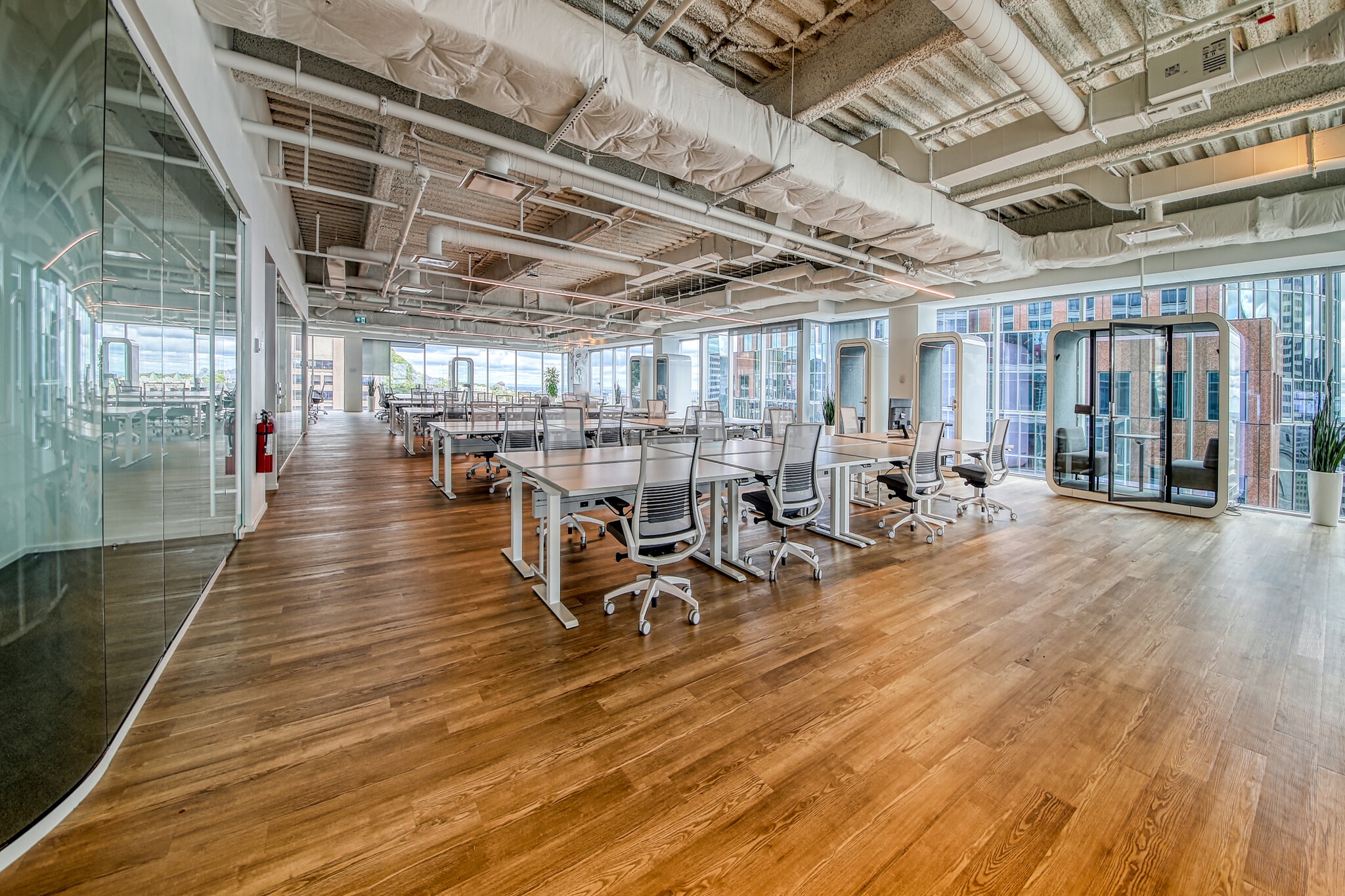 900 Boul De Maisonneuve O, Montréal, QC H3A 0A8 - Maison Manuvie ...