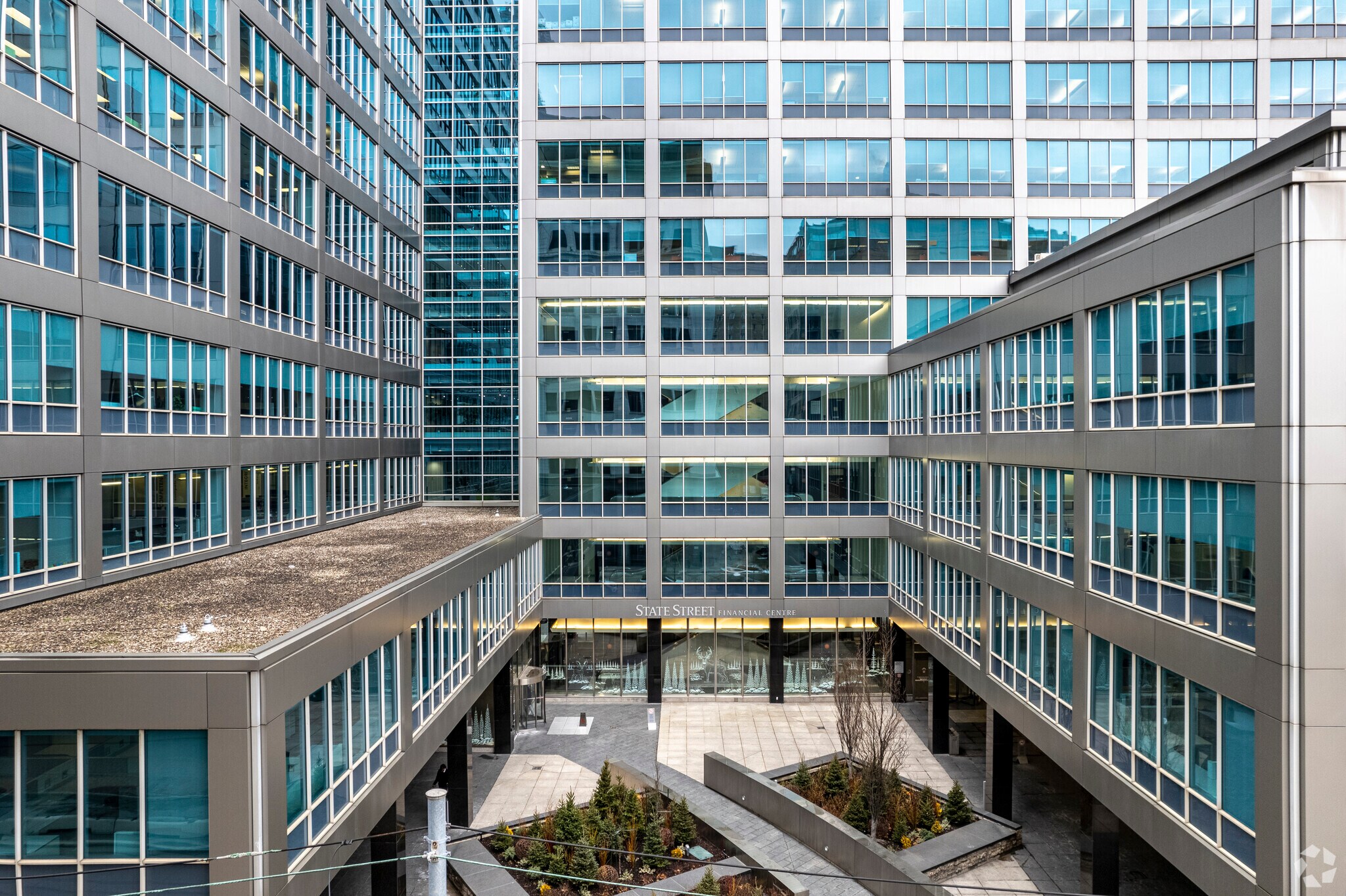 30 Adelaide St E, Toronto, ON M5C 3G6 - State Street Financial Centre ...