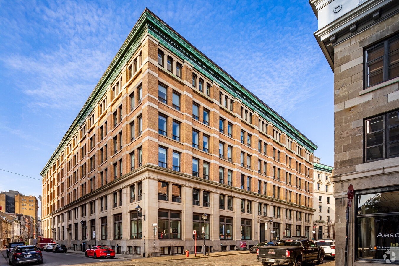 410 Rue Saint-Nicolas, Montréal, QC H2Y 2P5 - The Coristine | LoopNet ...