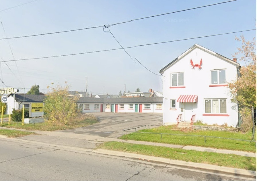 214 Toronto Ave, Oshawa, ON L1H 3C1 | LoopNet Canada
