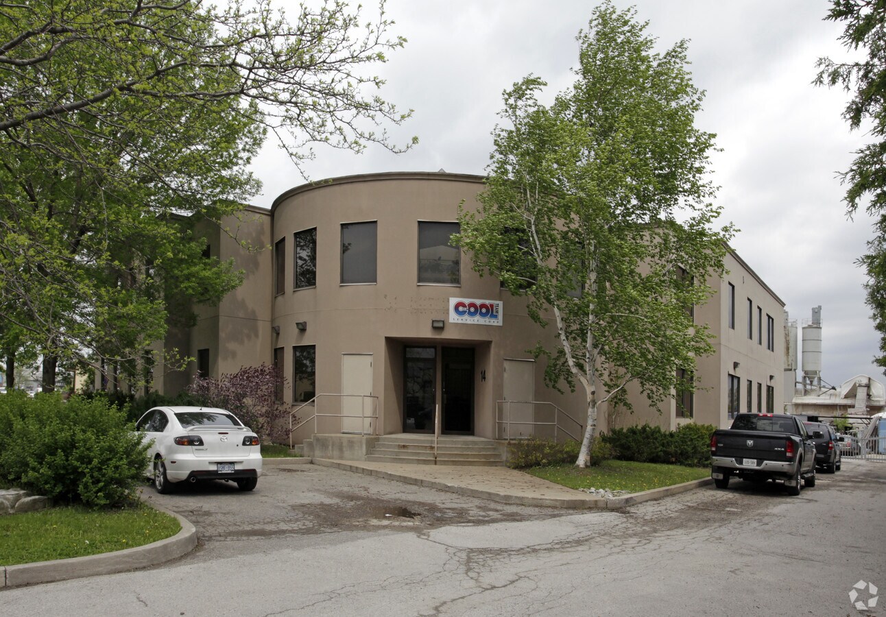 14 Haas Rd, Toronto, ON M9W 3A2 | LoopNet Canada