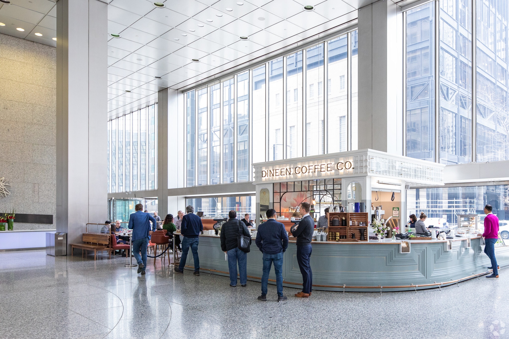 199 Bay St, Toronto, ON M5L 2A1 - Commerce Court West | LoopNet Canada