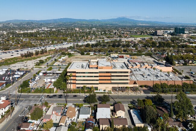 Commercial Properties for Sale in Orange County, CA | LoopNet.ca