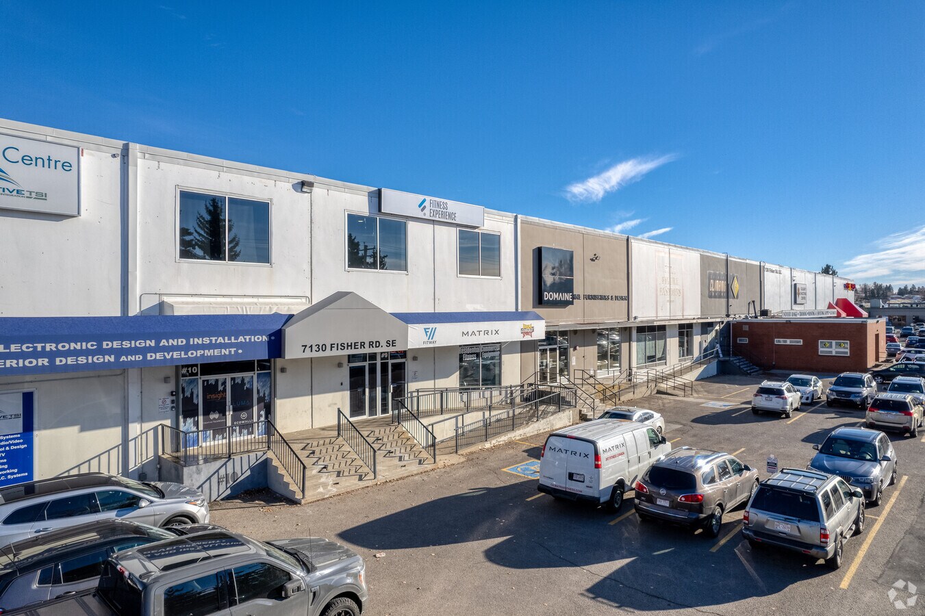 7130 Fisher Rd SE, Calgary, AB T2H 0W3 | LoopNet Canada