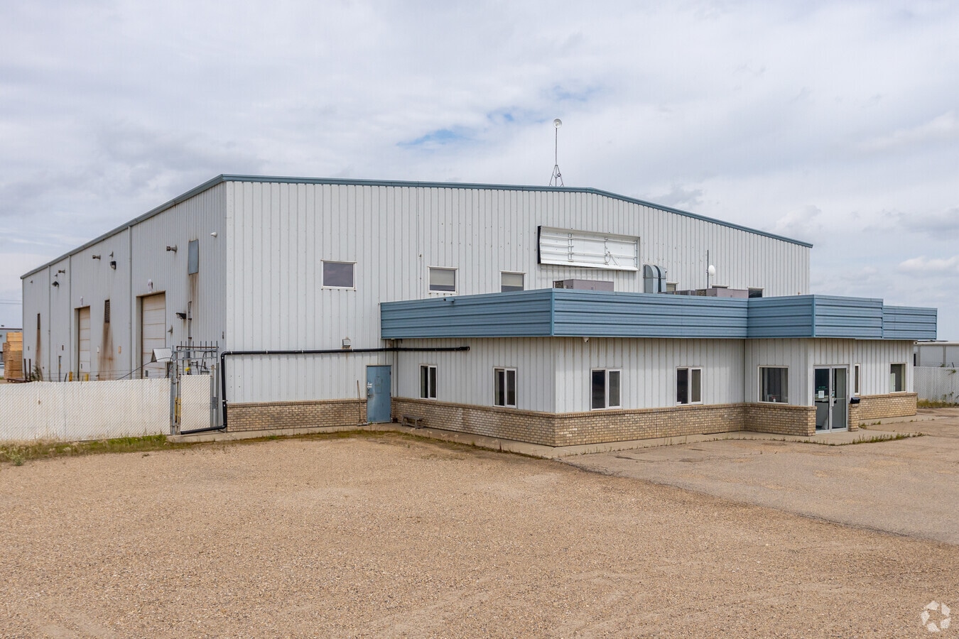 2315 5a St, Nisku, AB T9E 8G6 | LoopNet Canada