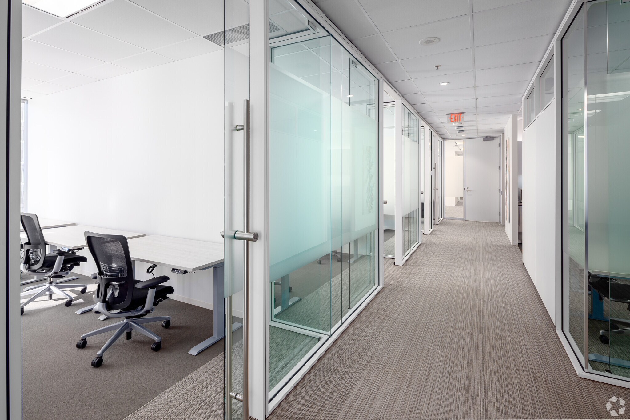 333 Bay St, Toronto, ON M5H 2R2 - Bay Adelaide West | LoopNet Canada