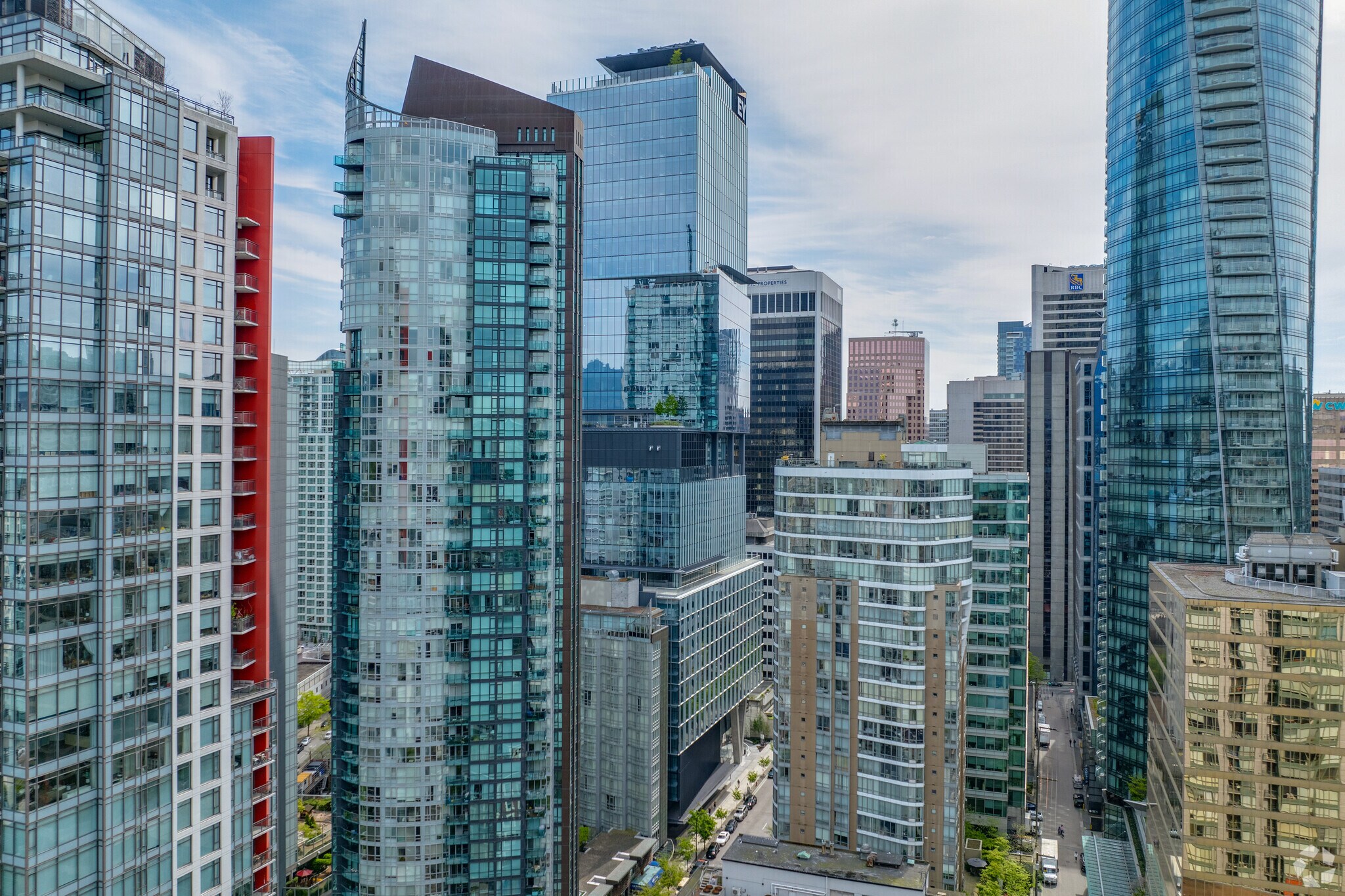 1133 Melville St, Vancouver, BC V6E 0A3 - The Stack | LoopNet Canada