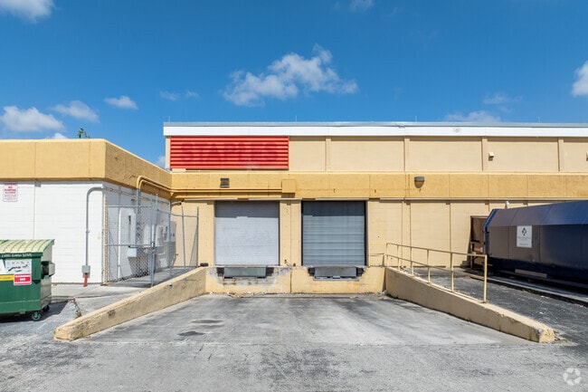 Commercial Properties for Lease in Miami/Dade County, FL | LoopNet.ca