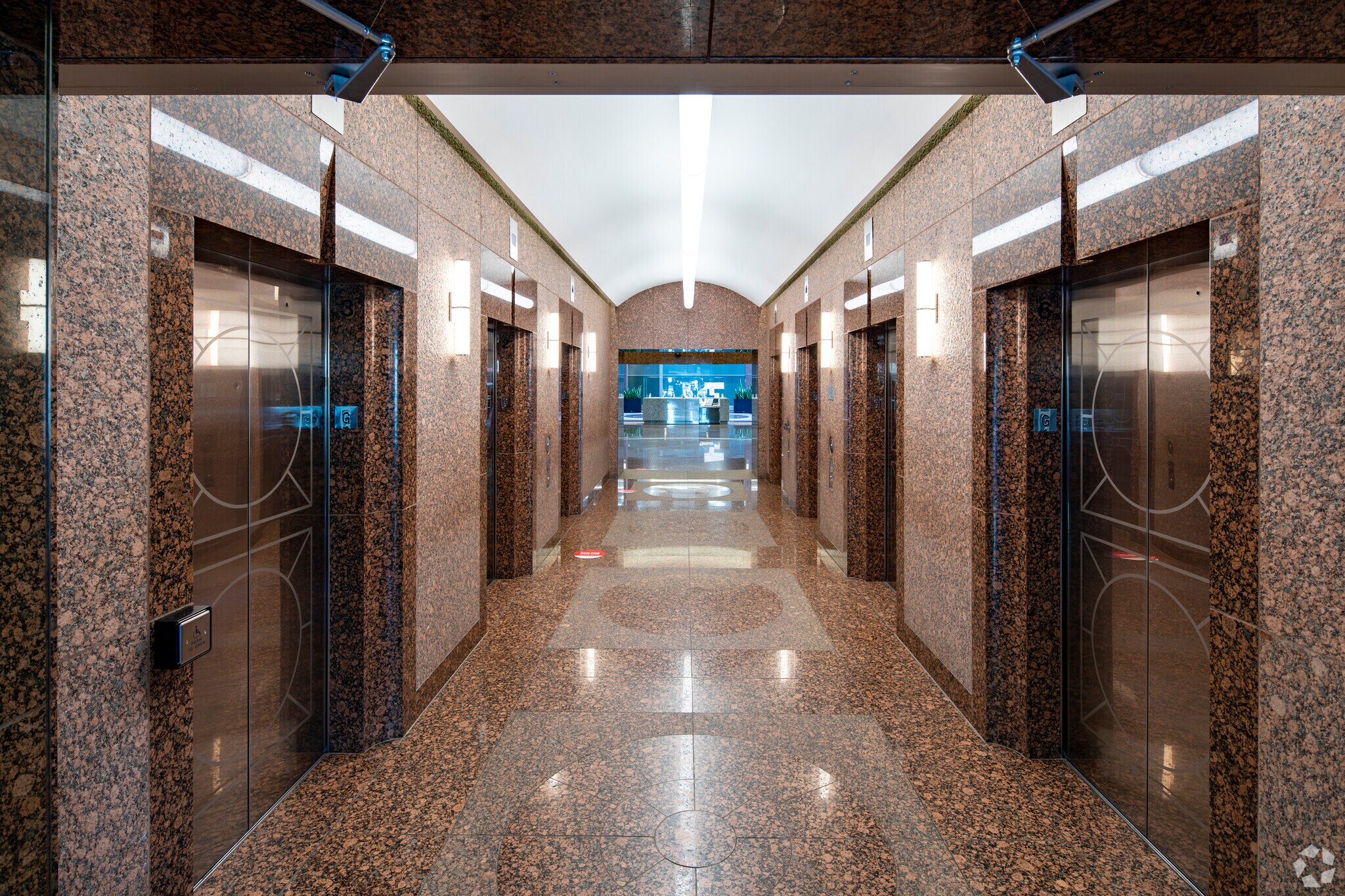 175 Bloor Street East, Toronto, ON M4W 3T5 - North Tower | LoopNet Canada