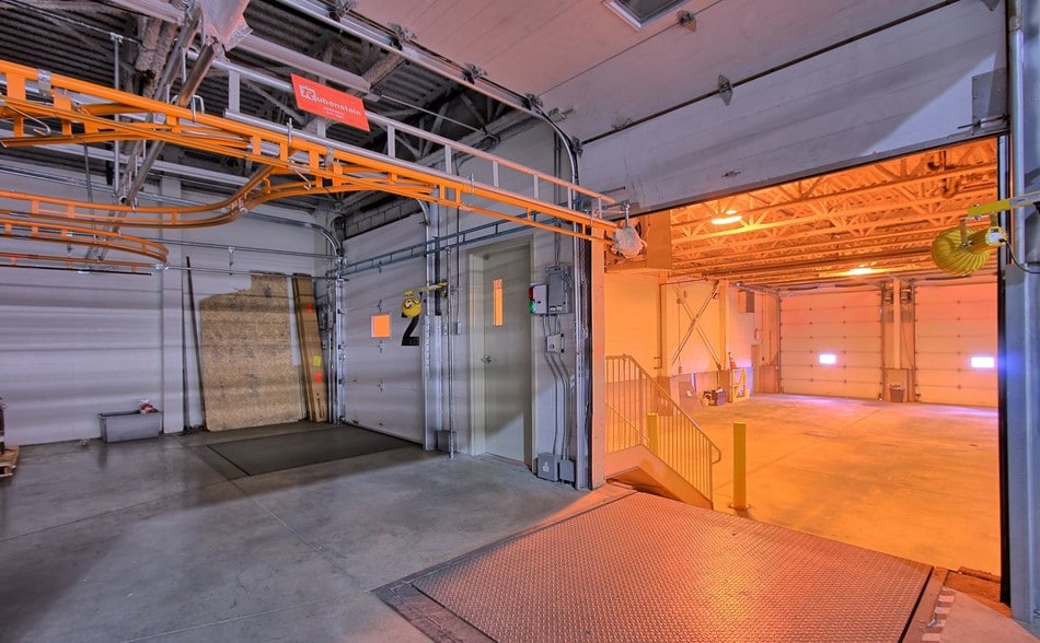 9393 Boul Métropolitain E, Montréal, QC H1J 3C7 - Industrial for Lease ...