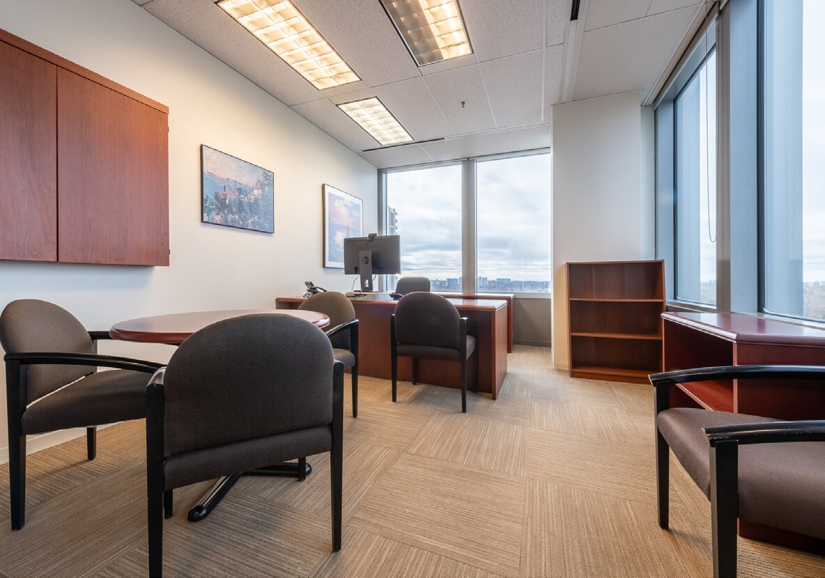 5000 Yonge St, Toronto, ON M2N 7E9 - Ivari Tower | LoopNet Canada