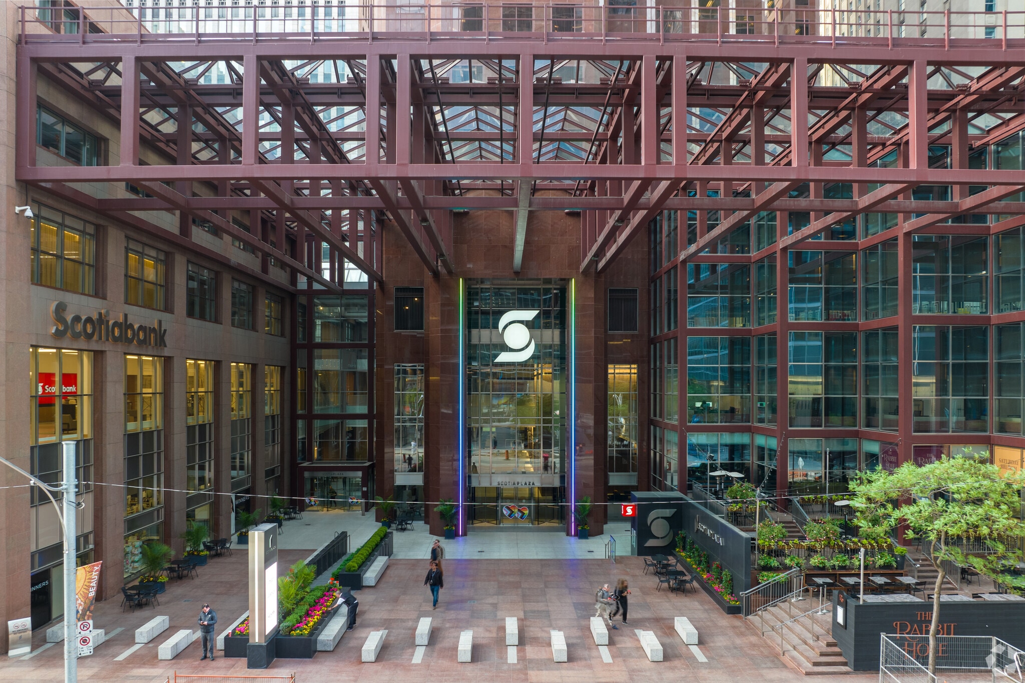 40 King St W, Toronto, ON M5H 3Y2 - Scotia Plaza | LoopNet Canada