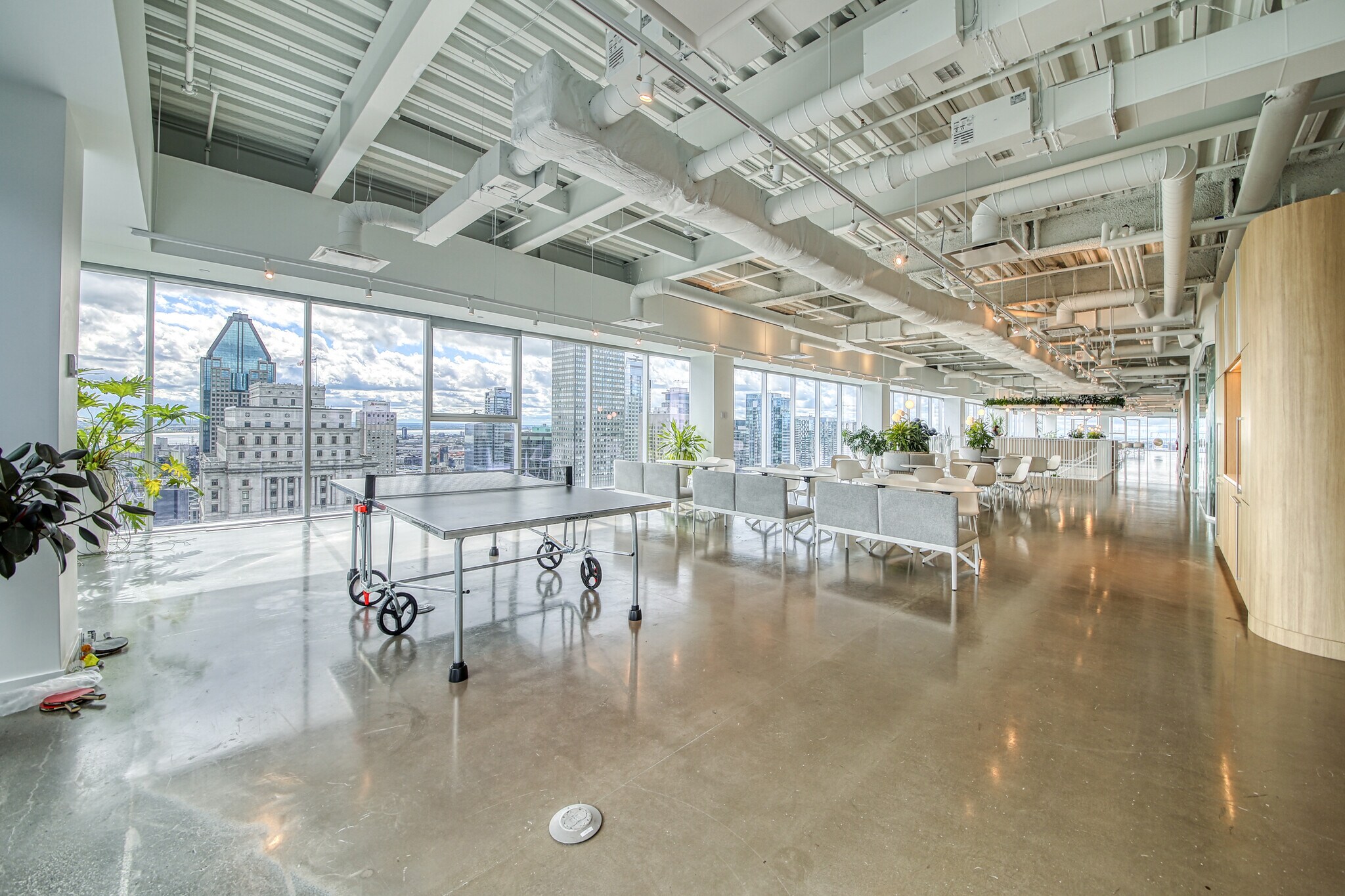 900 Boul De Maisonneuve O, Montréal, QC H3A 0A8 - Maison Manuvie ...