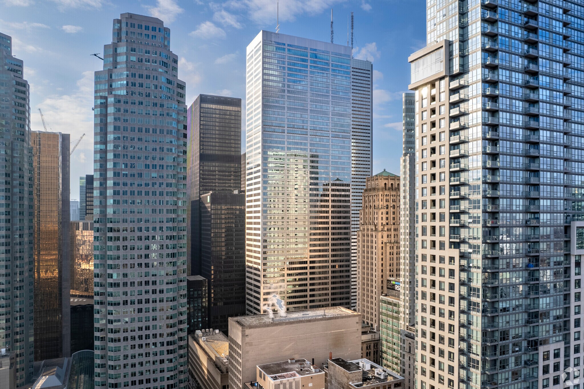 199 Bay St, Toronto, ON M5L 2A1 - Commerce Court West | LoopNet Canada